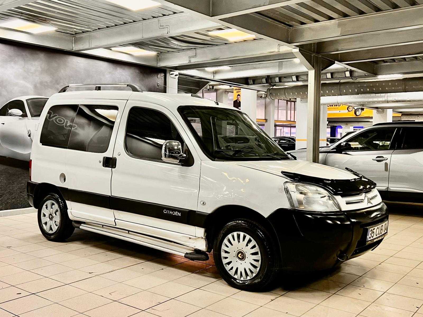 Wowwo'dan Citroën Berlingo 278.000KM 2006 Model